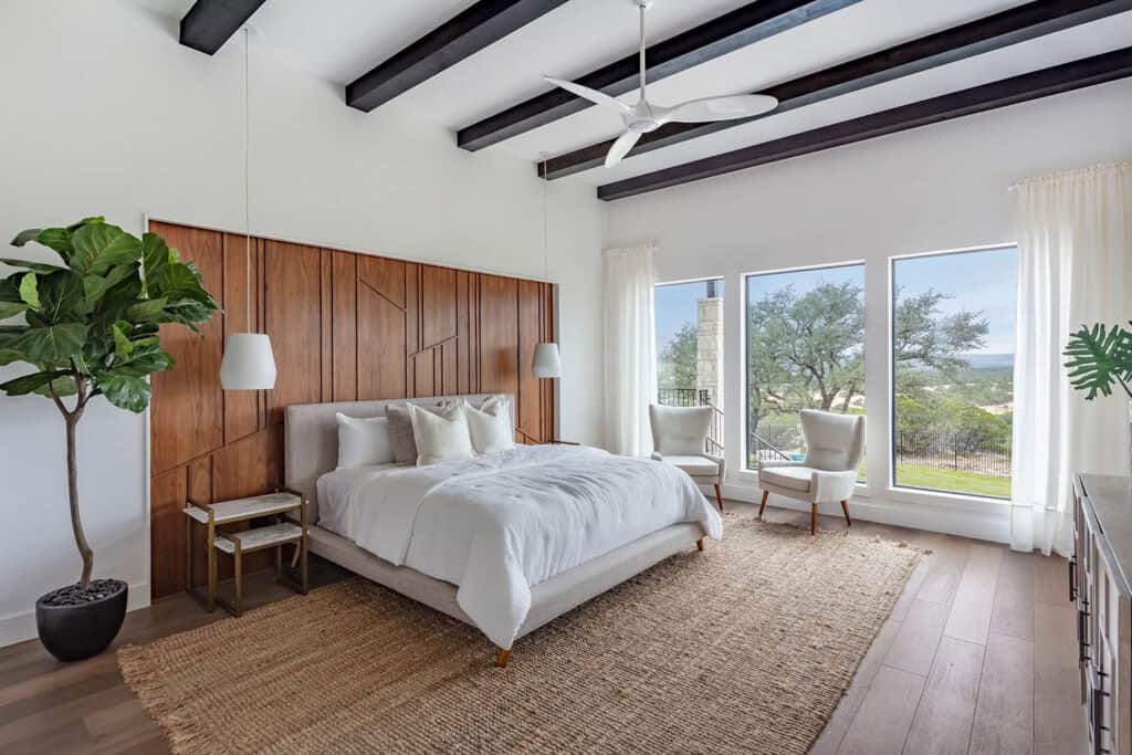 Step inside this contemporary Texas house with stunning living spaces