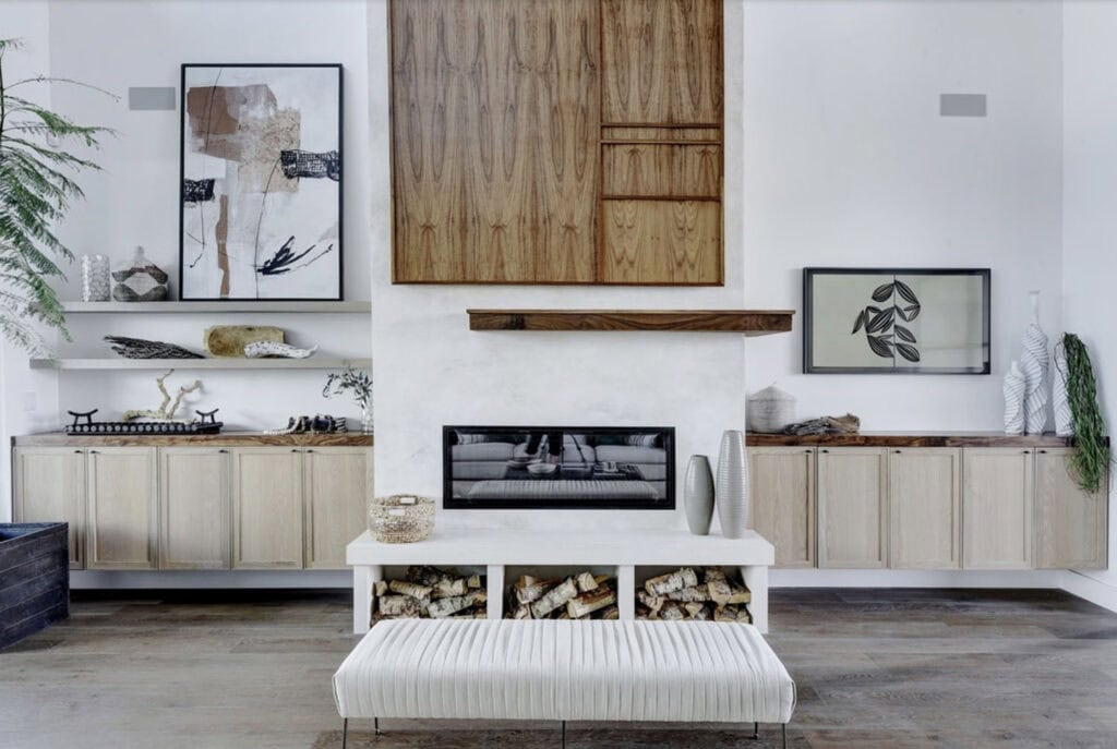 Step inside this contemporary Texas house with stunning living spaces