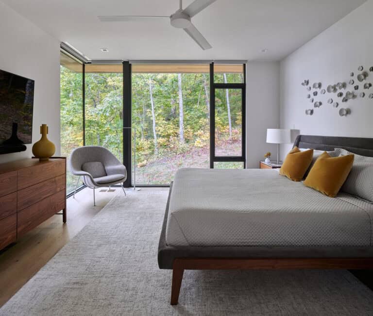 House in the forest offers serenity in North Carolina’s Blue Ridge ...