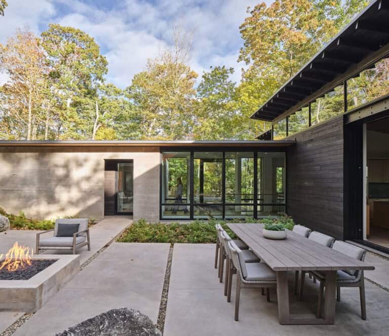 House in the forest offers serenity in North Carolina’s Blue Ridge ...