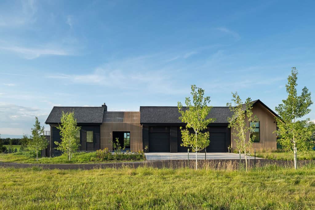 Peek inside this amazing home in the mountains of Montana: Yeti Residence