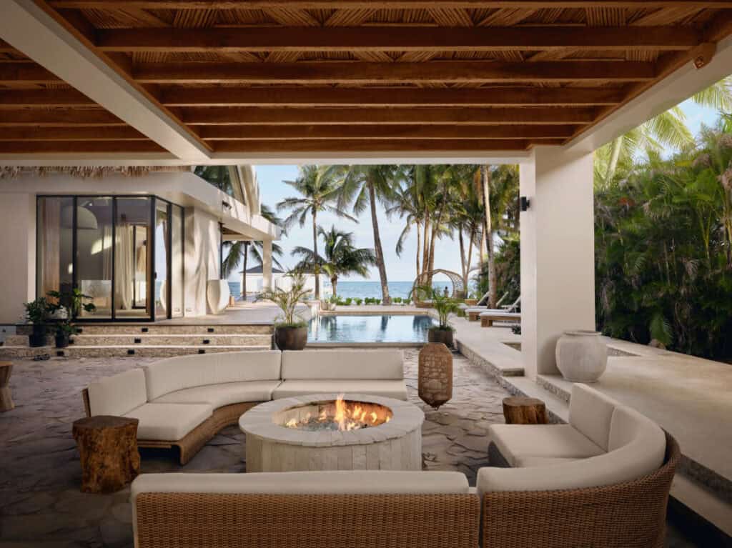 Step inside this absolutely spectacular oceanfront dream house in Belize