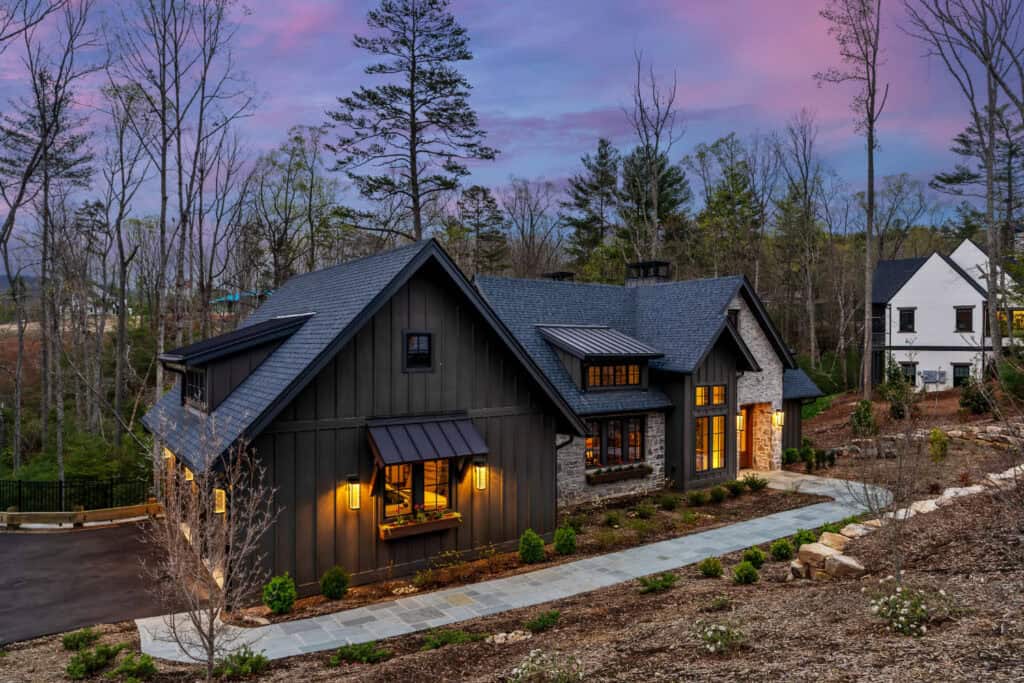 A charming modern cottage hideaway in North Carolina’s Blue Ridge Mountains