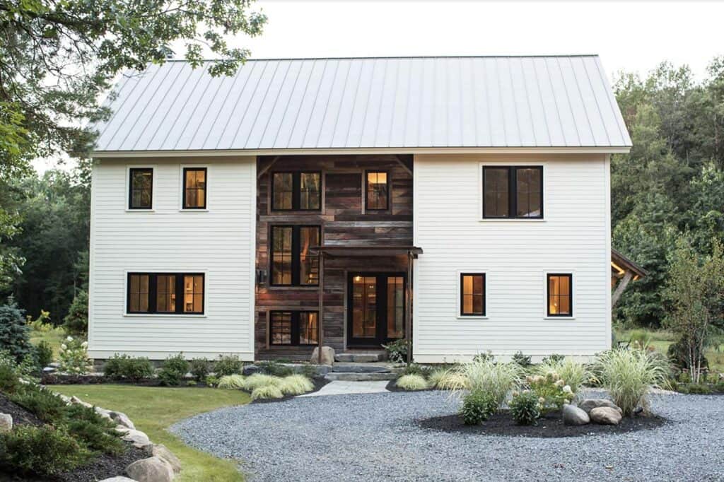 1880s Barn gets beautifully converted into a modern home in Upstate New ...