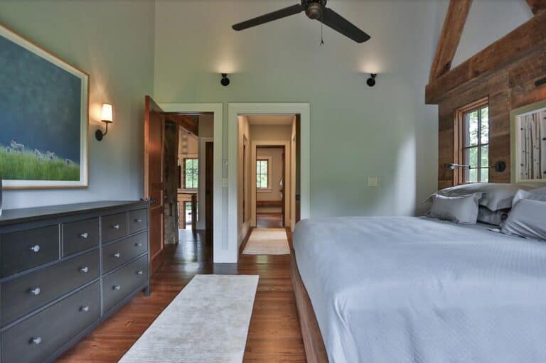 1880s Barn gets beautifully converted into a modern home in Upstate New ...