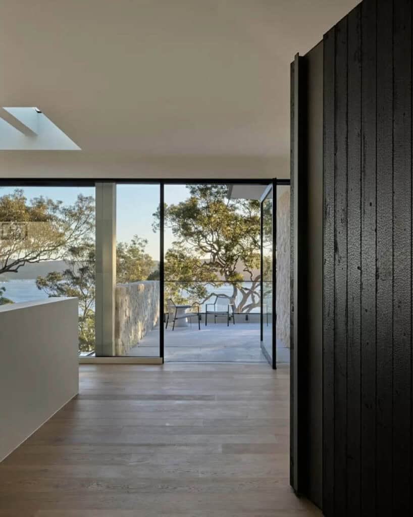 Step into a spectacular Australian house with a calm and contemporary vibe