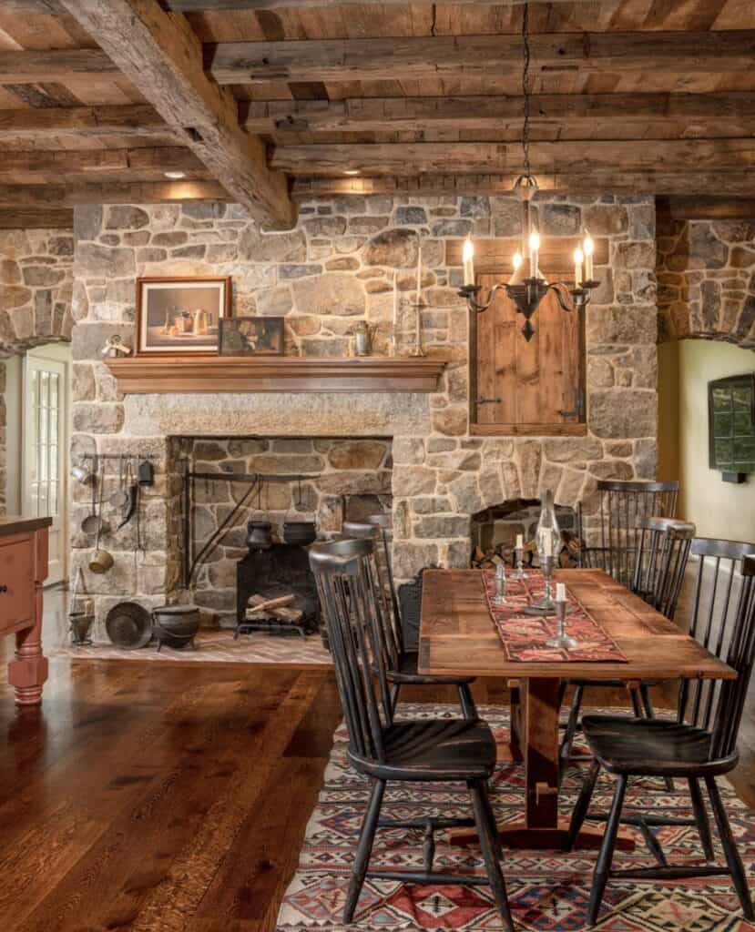 Tour a stunning Pennsylvania fieldstone clad house in the Delaware ...