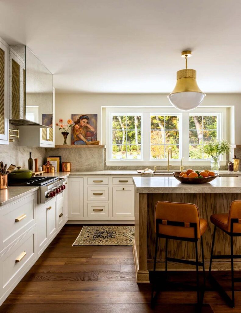 1970s Colonial-style farmhouse home in New Jersey gets a fresh new look