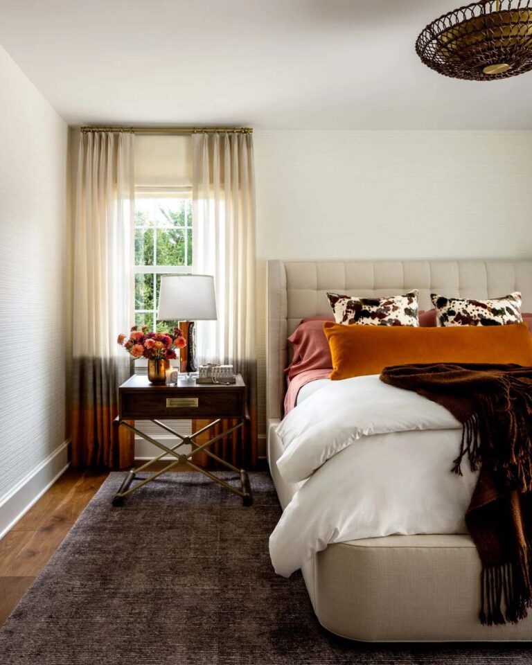 1970s Colonial-style farmhouse home in New Jersey gets a fresh new look