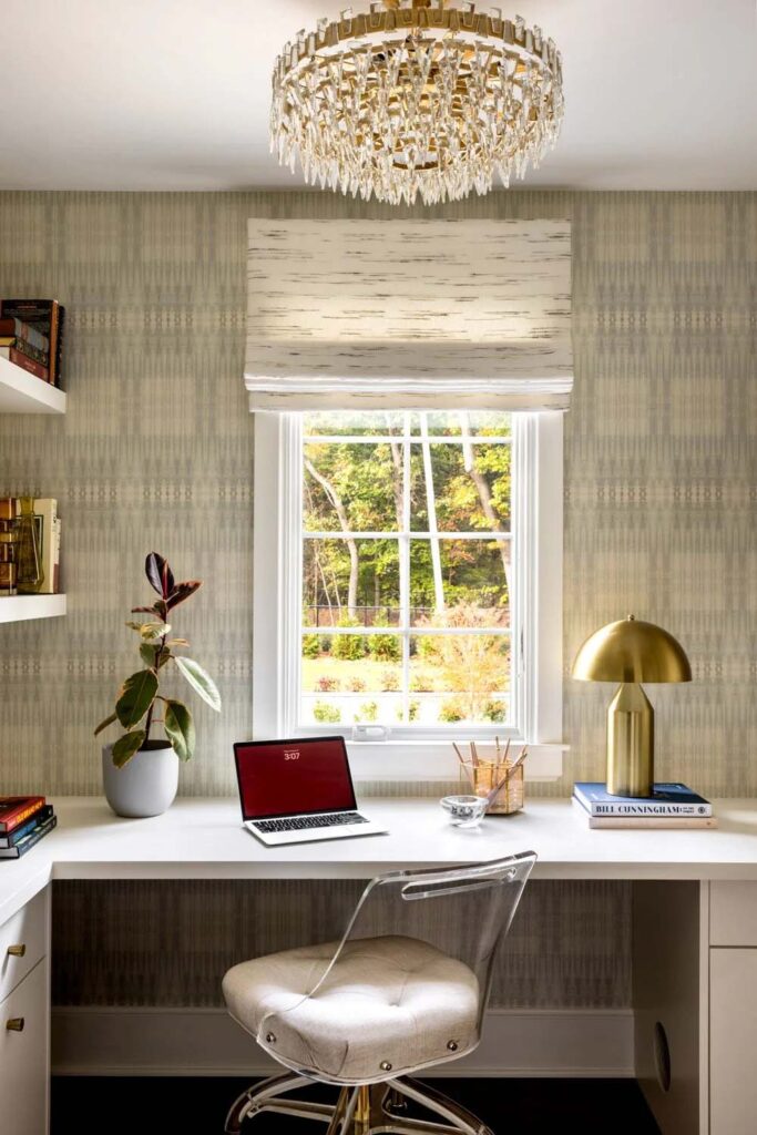 1970s Colonial-style farmhouse home in New Jersey gets a fresh new look