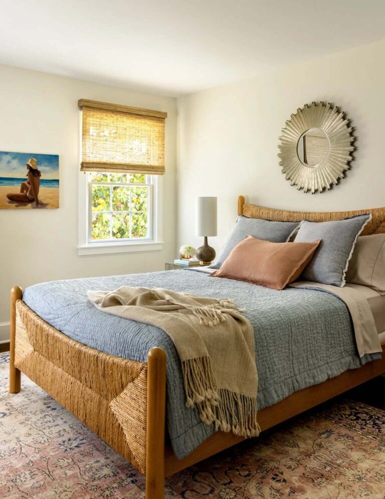1970s Colonial-style farmhouse home in New Jersey gets a fresh new look