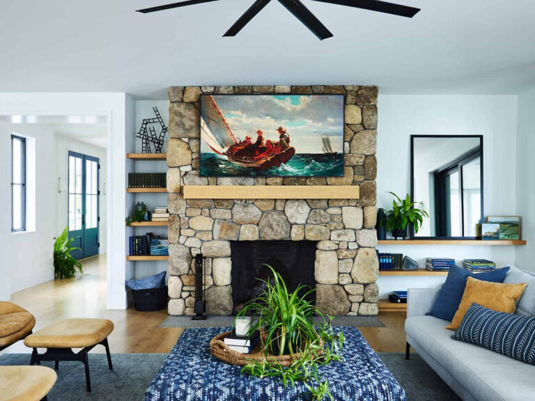 Amazing modern farmhouse with a coastal twist on Massachusetts’ North Shore