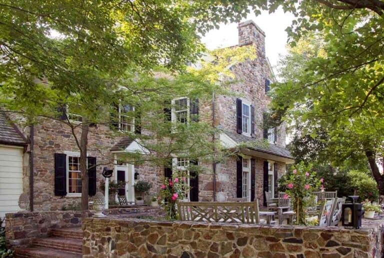 1760 Historic stone farmhouse in Pennsylvania gets a breathtaking new life