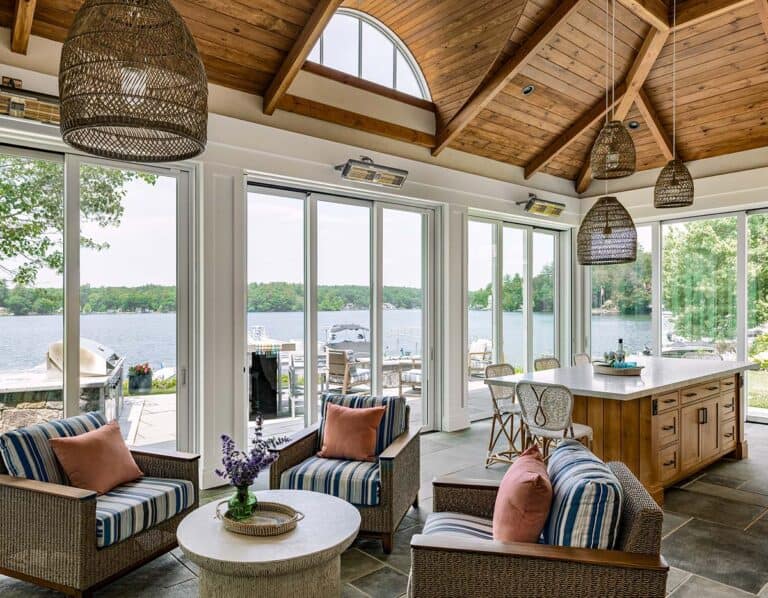 A New Hampshire lake provides an inspiring backdrop to this dream house