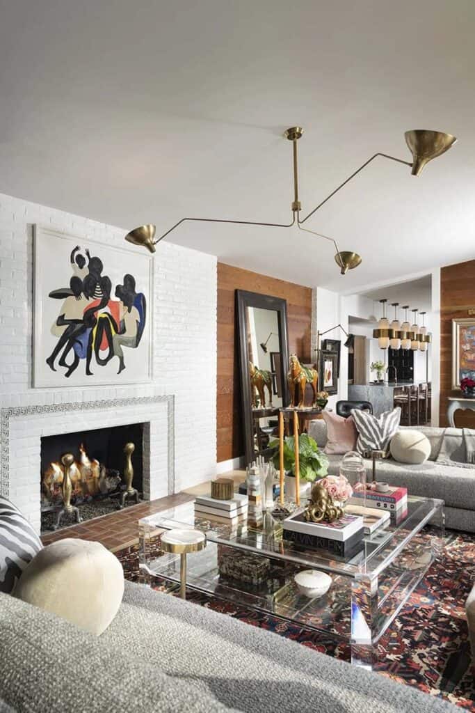1952 Don Russell midcentury home gets a remarkable renovation in Missouri