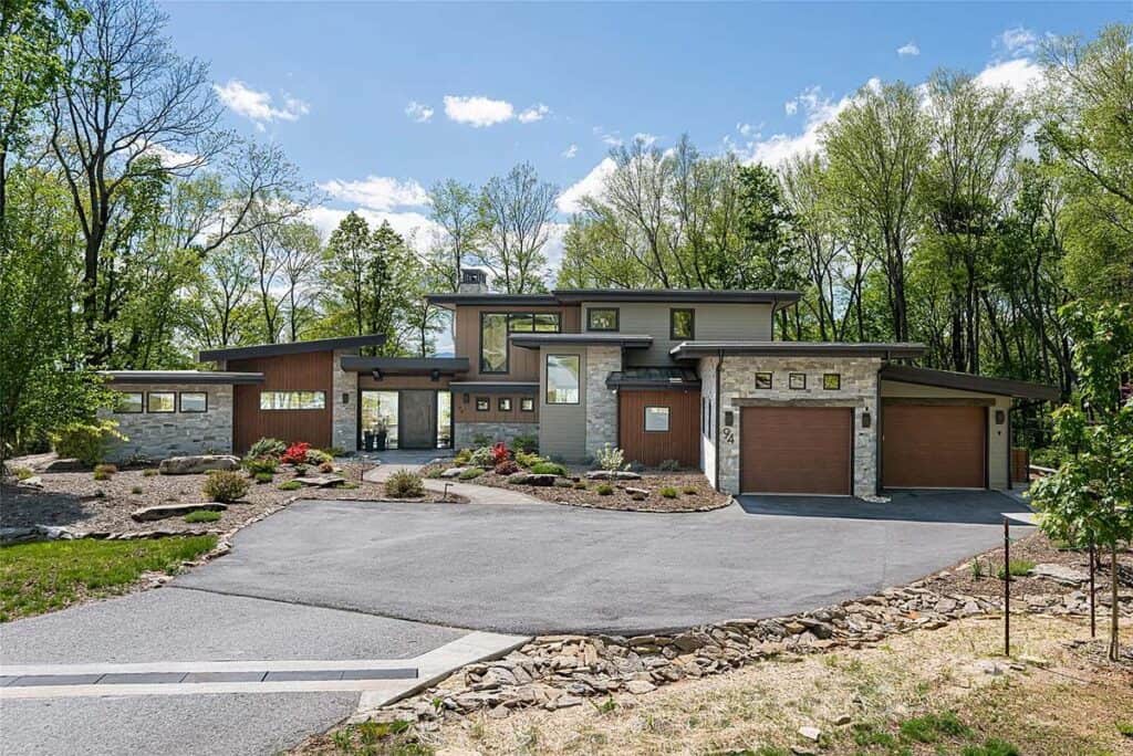 Modern prairie home nestled in the heart of the breathtaking Blue Ridge ...