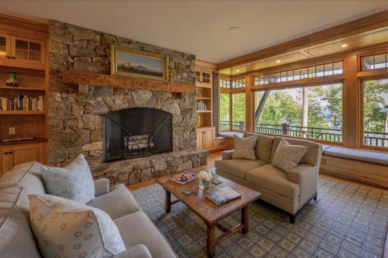A peek into this stunning house dramatically perched over a New ...