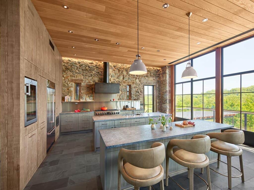 1700s Pennsylvania bank barn gets beautifully transformed into a guest ...