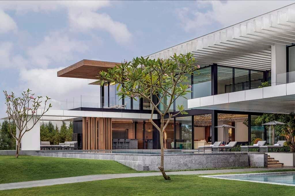 This extraordinary waterfront home enjoys the serene beauty of the ...
