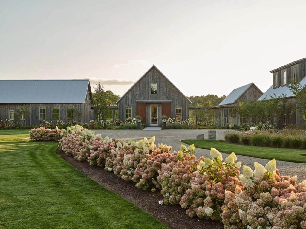 Inside a contemporary Maine farmhouse filled with inspiring design ideas