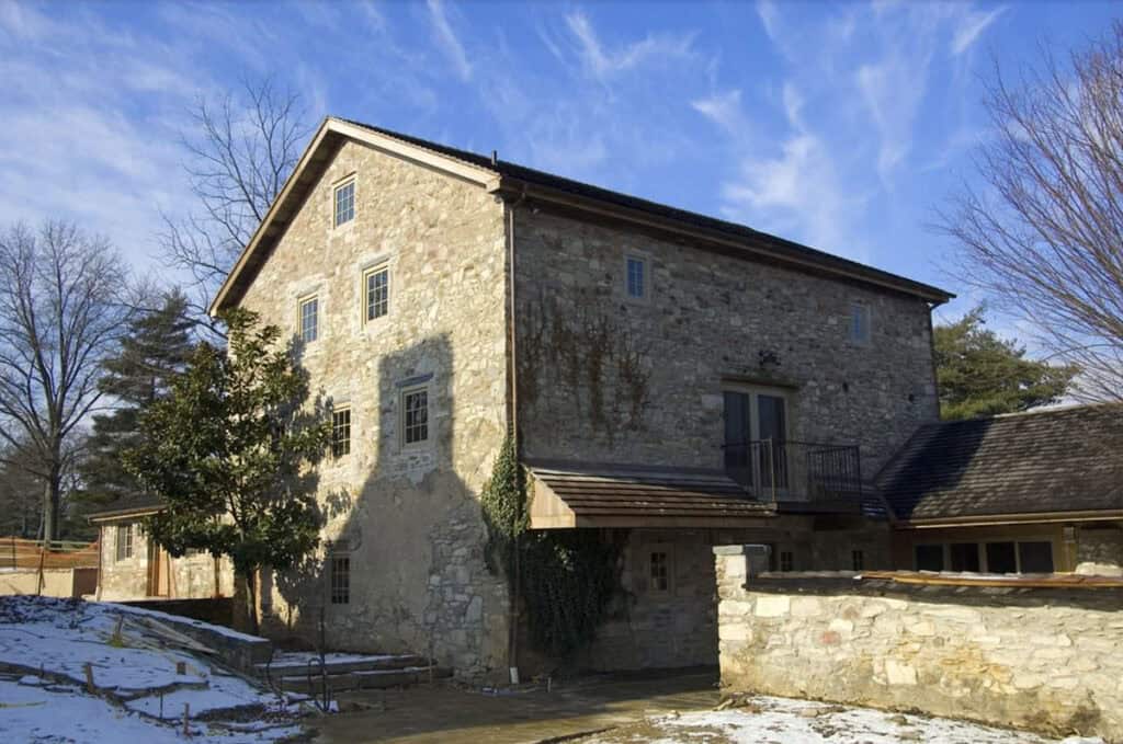 A historic Pennsylvania bank barn converted into a stunning guest house