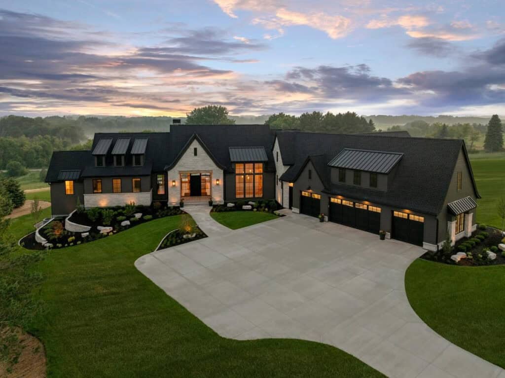 Dream Home Tour: A rambler house designed for entertaining in Minnesota