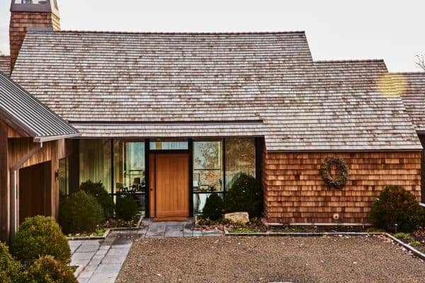 Modern rustic house in Tennessee with spectacular Smoky Mountain views