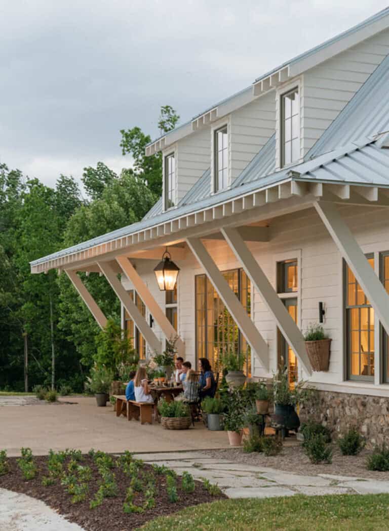 Old Tennessee farm restored to former glory as peaceful riverside escape