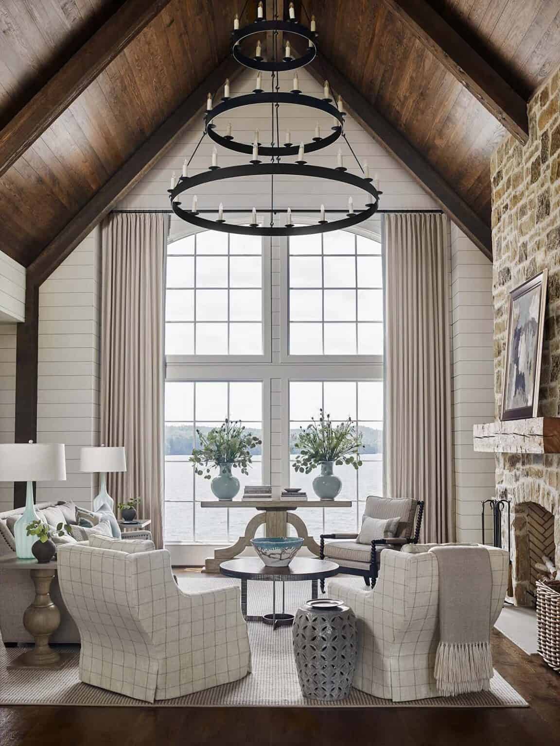 A cedar shake lake house offers a peaceful escape on Alabama’s Lake Martin