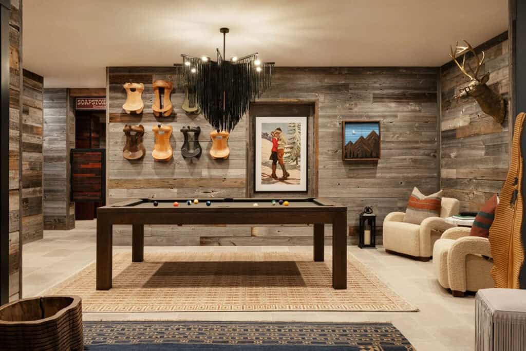 A Montana mountain house with a seamless blend of rustic and refined ...