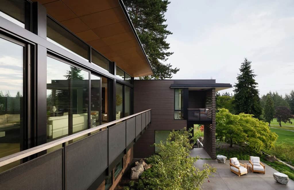 Inside a Pacific Northwest contemporary house designed to connect with ...