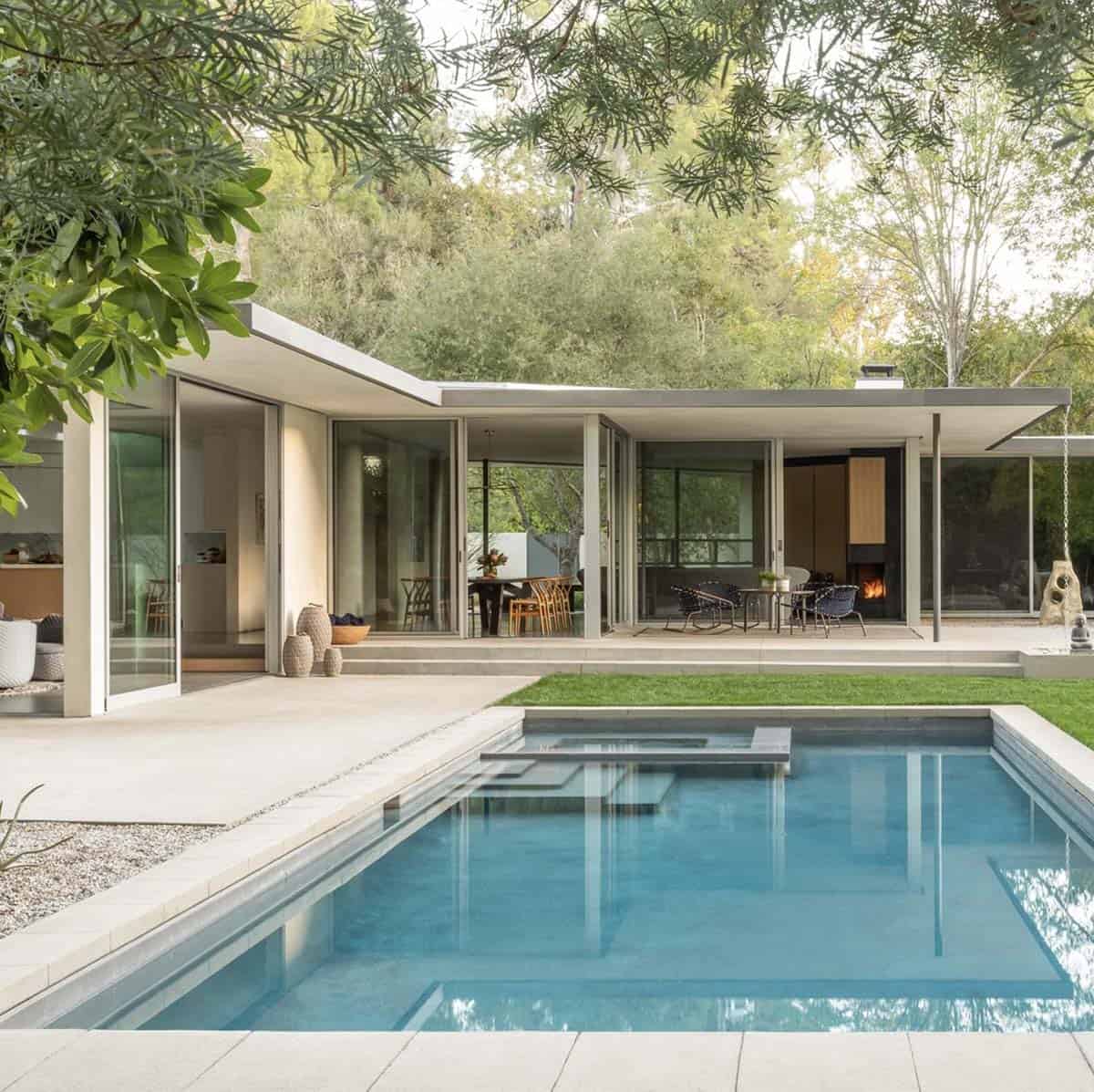 1957 Midcentury modern home in California gets an inspiring makeover